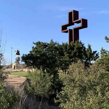 THE EMPTY CROSS - Updated April 2025 - 227 Photos & 45 Reviews - 520 ...