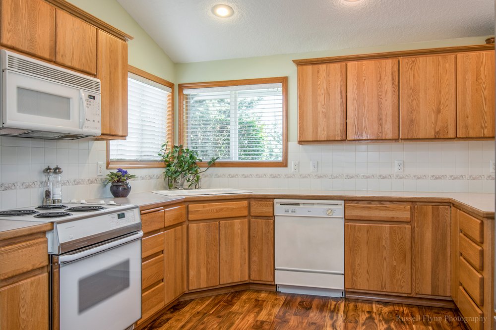 RUSSELL FLYNN PHOTOGRAPHY - Updated July 2024 - Troutdale, Oregon ...