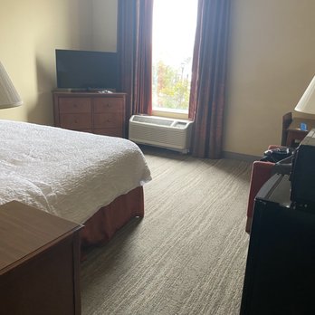 HAMPTON INN & SUITES EXMORE - EASTERN SHORE - Updated July 2025 - 112 ...