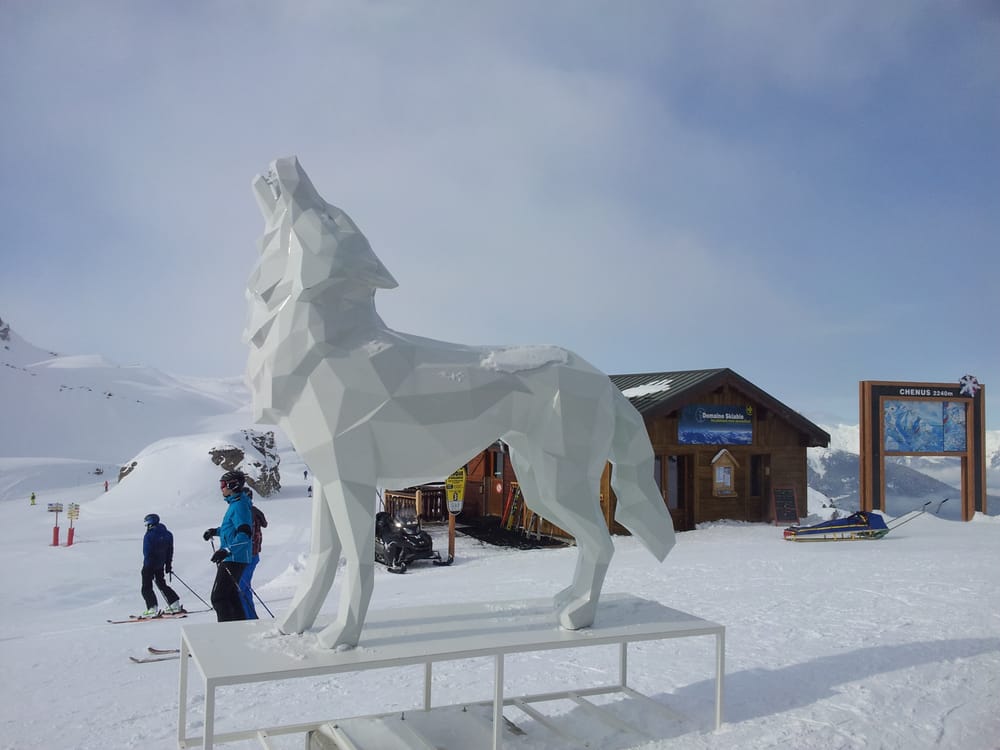 STATION DE COURCHEVEL - 15 Photos - Courchevel, Savoie, France - Hiking ...