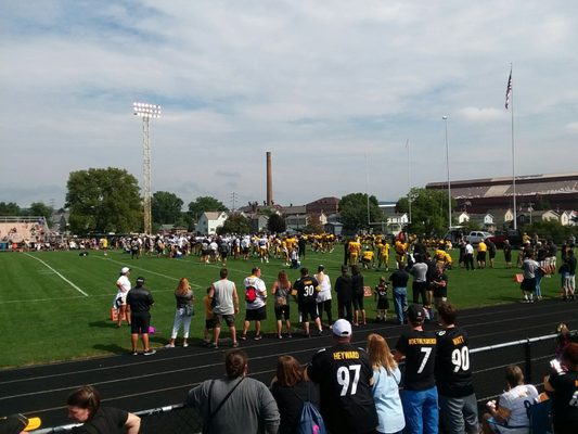 LATROBE MEMORIAL STADIUM - Updated October 2025 - 131 Irving Ave ...