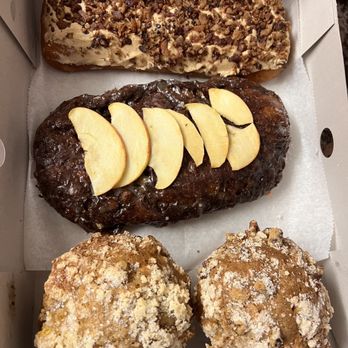 PETERSON’S DONUT CORNER - 1681 Photos & 1917 Reviews - 903 S Escondido ...