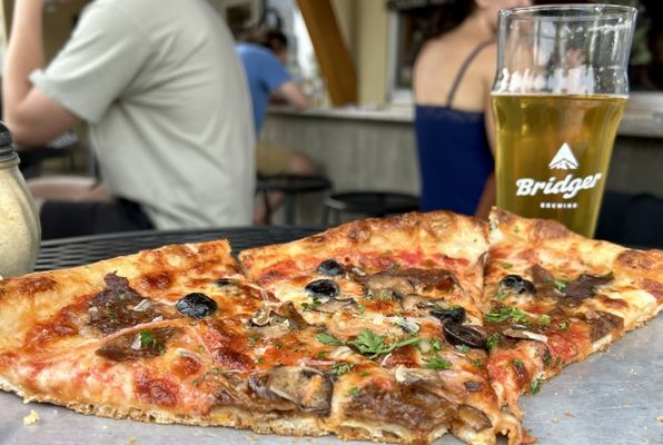 BRIDGER BREWING - Updated June 2026 - 251 Photos & 385 Reviews - 1609 S ...