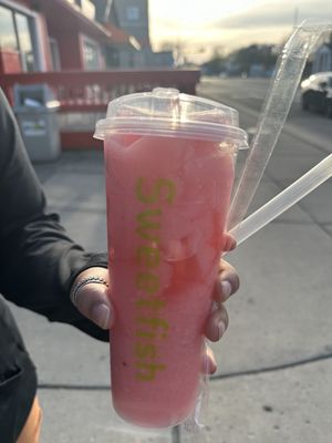 SWEETFISH BUBBLE TEA & POKE BOWL - Updated June 2026 - 526 E Wooster St ...