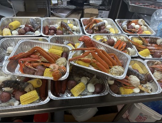 DETROIT SEAFOOD SPOT - Updated August 2024 - 14463 E 9 Mile Rd, Warren ...