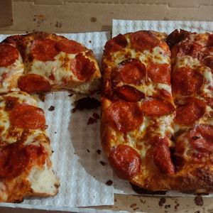 LITTLE CAESARS PIZZA - Updated July 2024 - 55 Photos & 90 Reviews ...