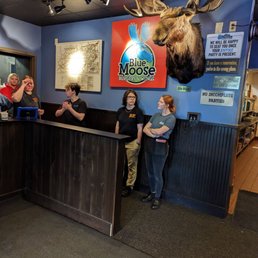 BLUE MOOSE BURGERS & WINGS - Updated October 2025 - 816 Photos & 1285 ...