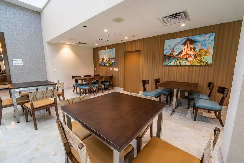 HAMPTON INN ST. AUGUSTINE DOWNTOWN HISTORIC DISTRICT - Updated December ...