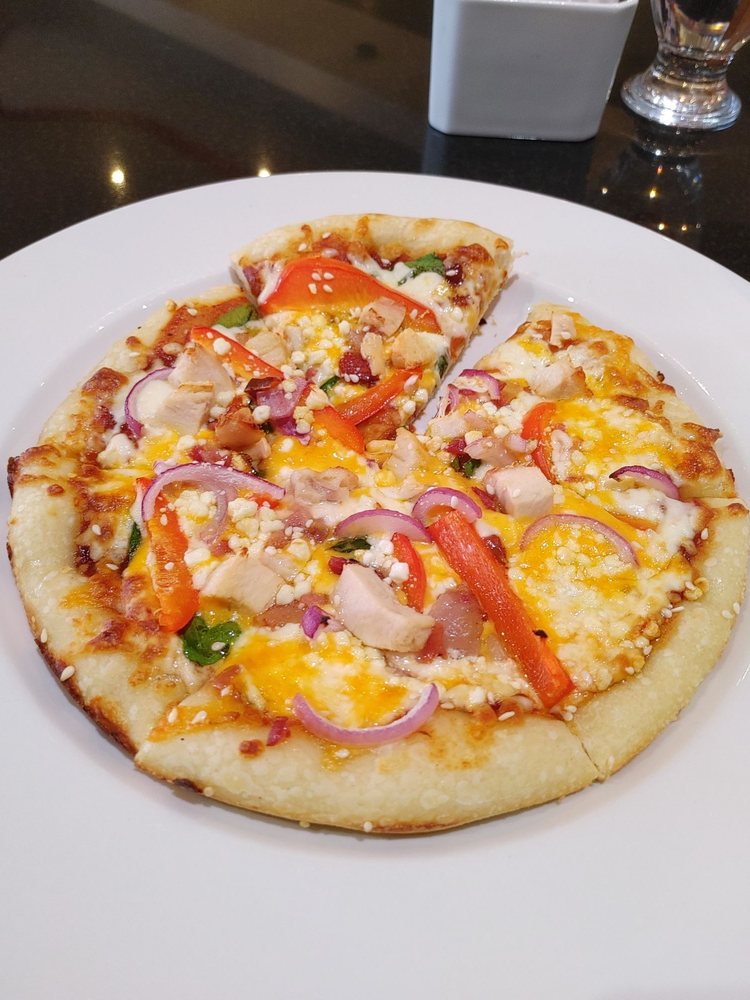 MAPLE GRAND PIZZA - Updated June 2024 - 16 Photos - 9401 Jane Street ...