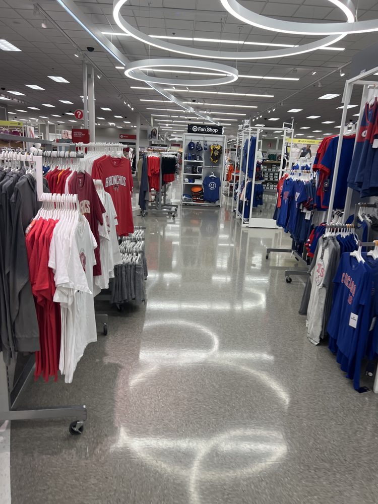 TARGET - Updated August 2025 - 44 Photos & 27 Reviews - 3630 South St ...