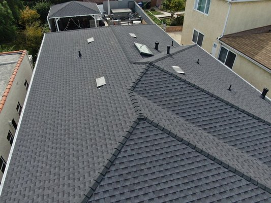 MAVERICK ROOFING - Updated October 2025 - 52 Photos & 31 Reviews - 845 W Compton Blvd, Compton ...