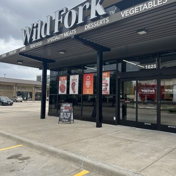 WILD FORK - Updated June 2025 - 61 Photos & 13 Reviews - 1625 S Voss Rd ...