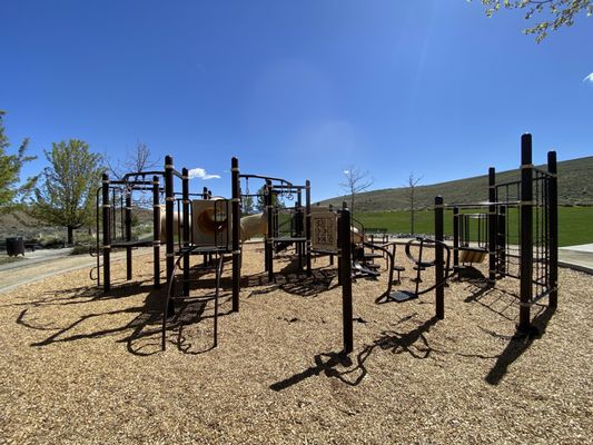 HIGHLAND RANCH PARK - Updated May 2024 - 13 Photos - 5933 Begonia Ct ...