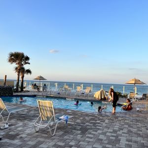 TRADERS INN BEACH CLUB - 27 Photos - 1355 Ocean Shore Blvd, Ormond ...