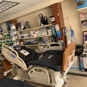 APRIA HEALTHCARE - Updated July 2025 - 14 Photos & 170 Reviews - 7929 ...