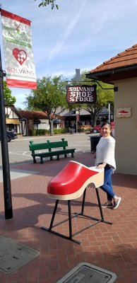 SOLVANG SHOE STORE - 45 Photos & 34 Reviews - Shoe Stores - 1663 ...