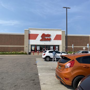 AUTOZONE - Updated January 2026 - 13465 Middlebelt Rd, Livonia ...