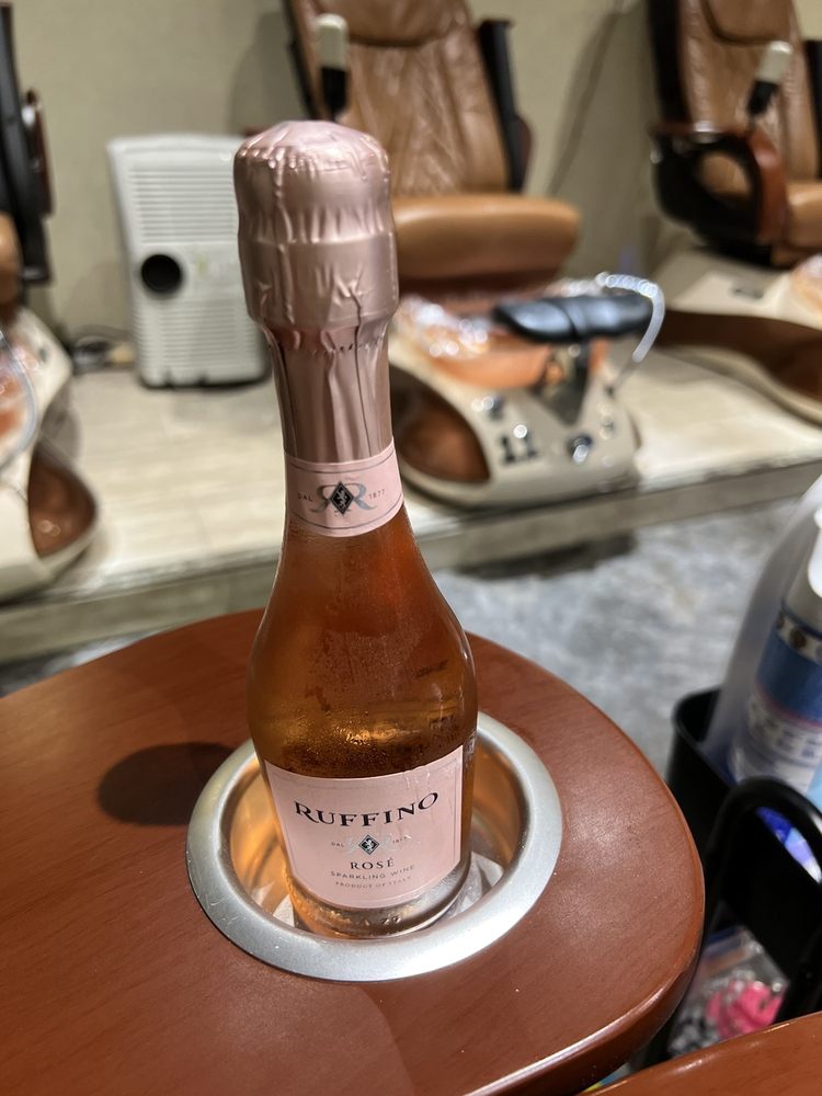 CALIFORNIA PRO NAILS - Updated October 2025 - 22 Photos & 37 Reviews ...