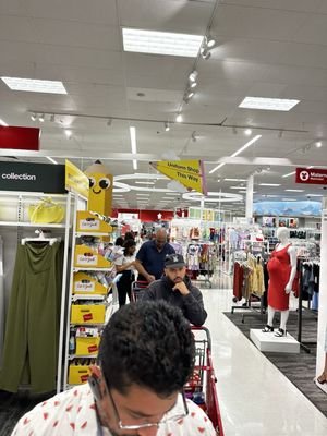 TARGET - Updated December 2025 - 200 Photos & 303 Reviews - 100 14th St ...