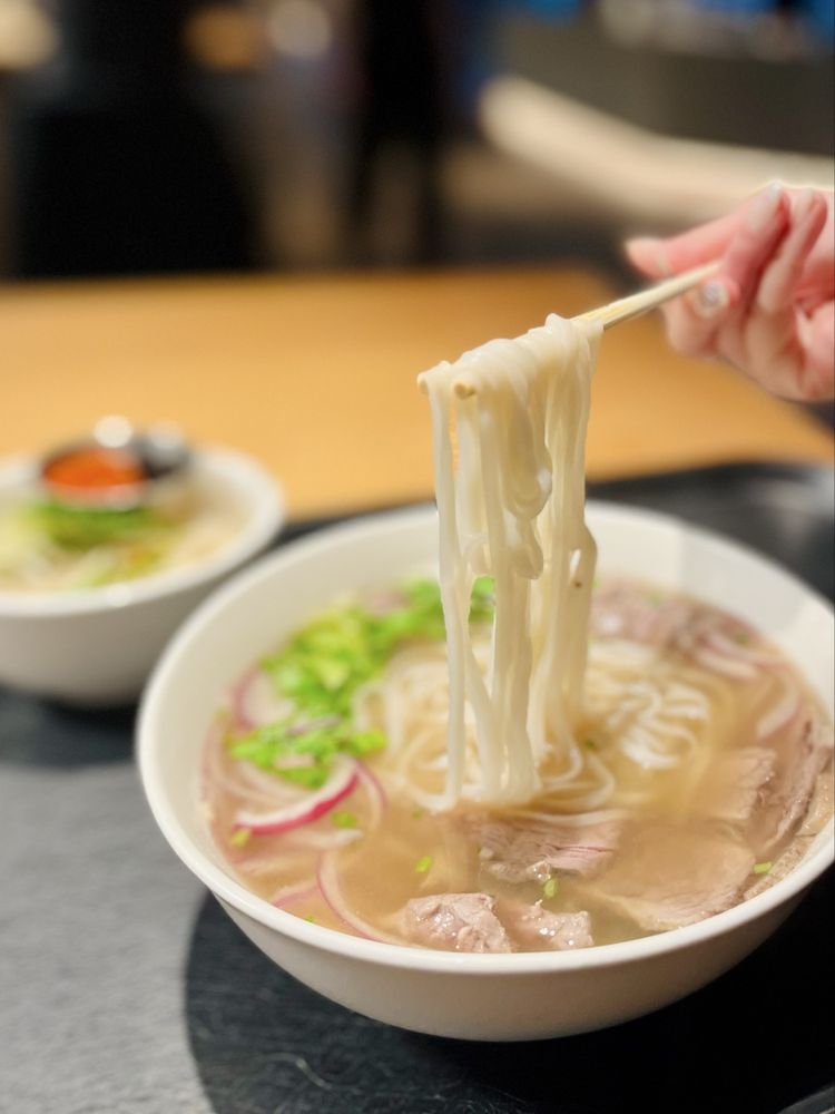 LE RED TIGER - Updated October 2025 - 301 Photos & 147 Reviews - 1201 ...