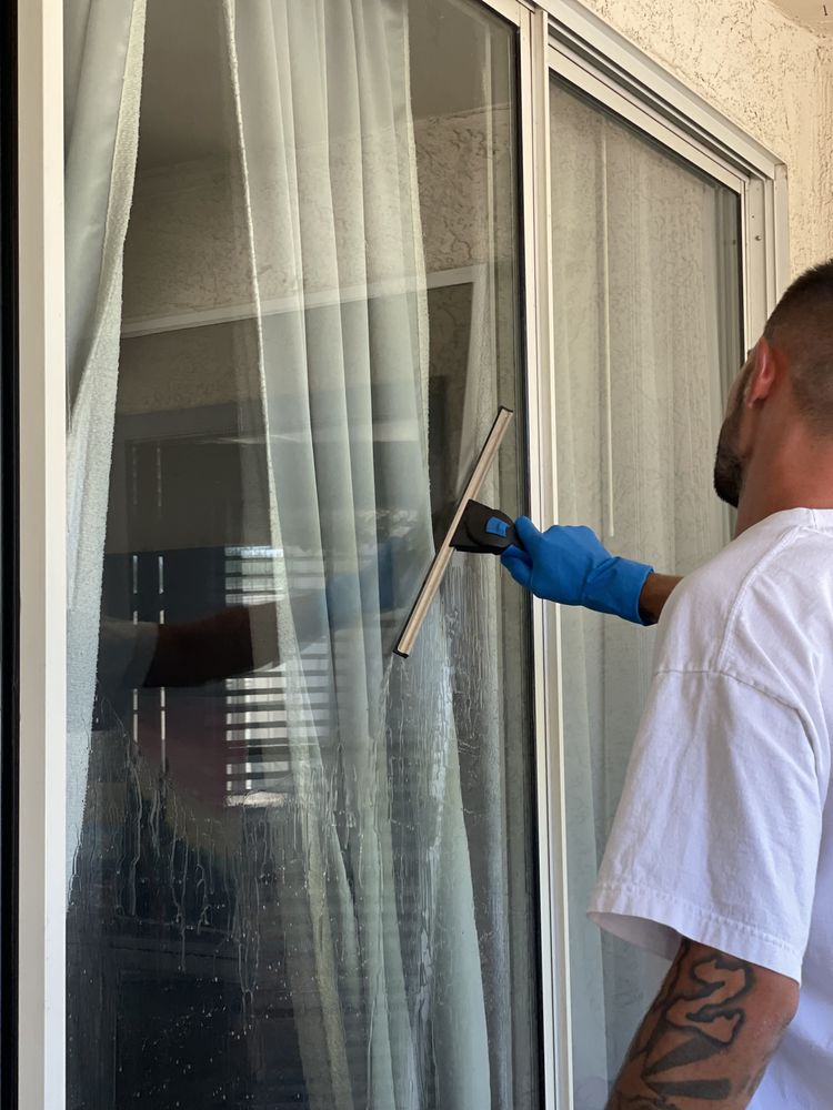 DANIEL’S WINDOW SERVICE - Updated April 2024 - Phoenix, Arizona - Window Washing - Phone Number ...
