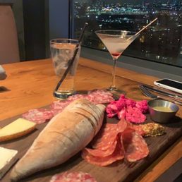 VU ROOFTOP - Updated December 2025 - 499 Photos & 381 Reviews - 133 W ...