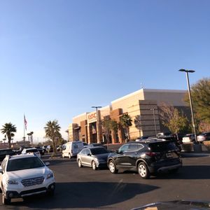 EŌS FITNESS - Updated June 2025 - 106 Photos & 239 Reviews - 8615 W ...