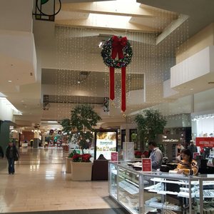 LANSING MALL - 42 Photos & 12 Reviews - 5330 W Saginaw Hwy, Lansing ...