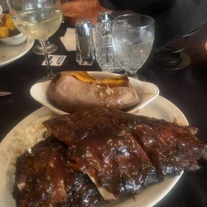 HIDEAWAY GRILLE - 134 Photos & 111 Reviews - 399 Division St, North ...
