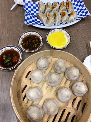 MR DUMPLING - Updated March 2025 - 292 Photos & 303 Reviews - 2625 Old ...