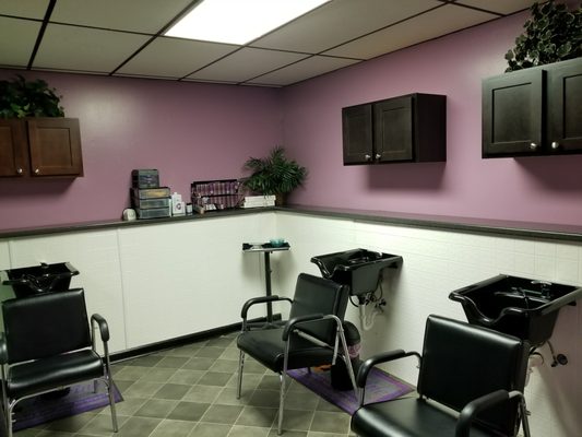 DIVINE HAIR DESIGNS - Updated July 2025 - 27 Photos - 1515 Huffman Rd ...