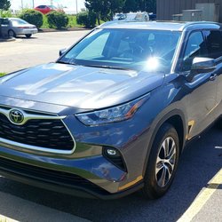 TOYOTA WEST - 117 Photos & 130 Reviews - 1500 Automall Dr, Columbus ...