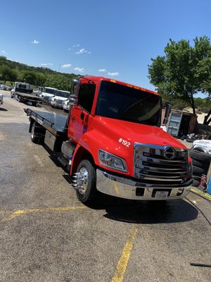 ATX-VIP TOWING - Updated June 2026 - 106 Photos & 314 Reviews - 7508 ...