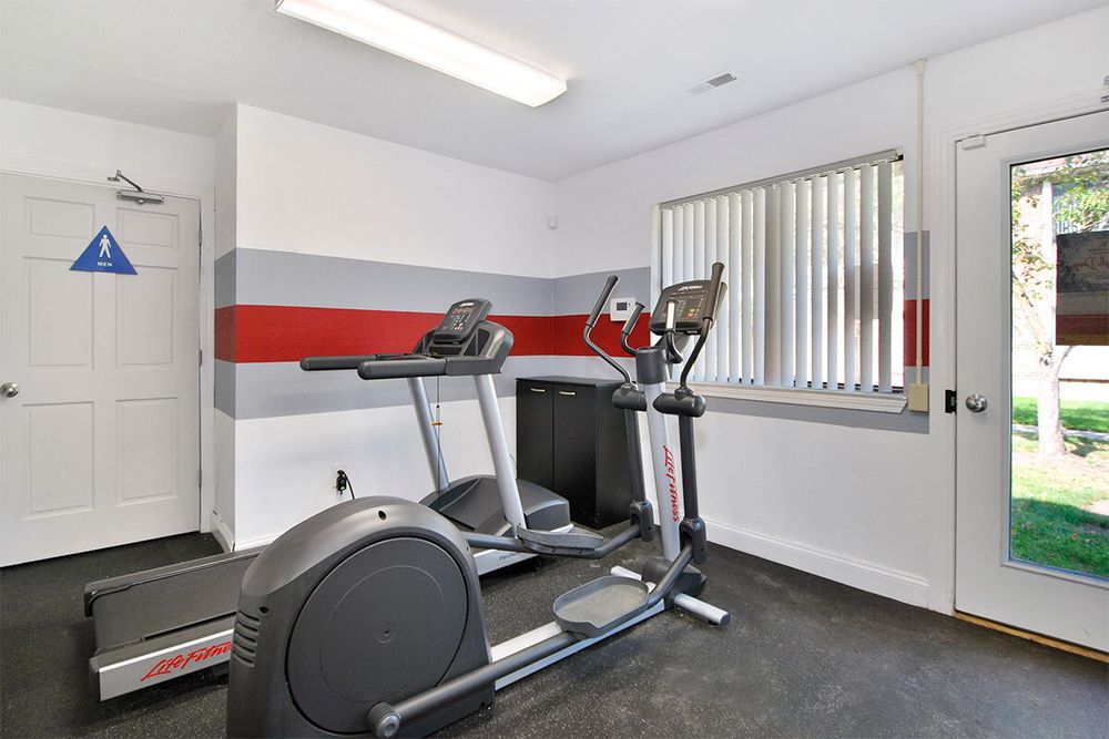 MERRIMAN WOODS - Updated October 2025 - 83 Photos - 19276 Merriman Rd ...