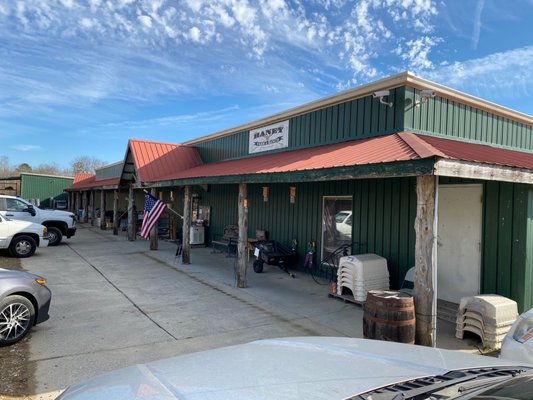 HANEY FARM & RANCH SUPPLY - Updated December 2025 - 448 Nathan Dean Byp ...