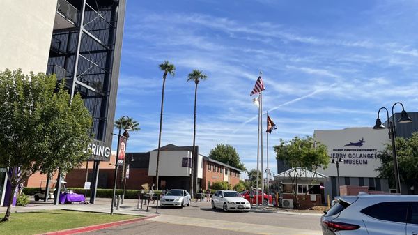 GRAND CANYON UNIVERSITY - Updated November 2025 - 519 Reviews & 221 ...