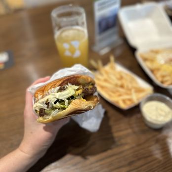 GOON BURGER - Updated October 2025 - 37 Photos & 21 Reviews - 1703 Main ...