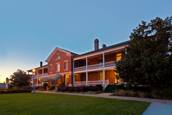 IHG ARMY HOTELS WAINWRIGHT HALL - HISTORIA - Updated July 2025 - 318 ...