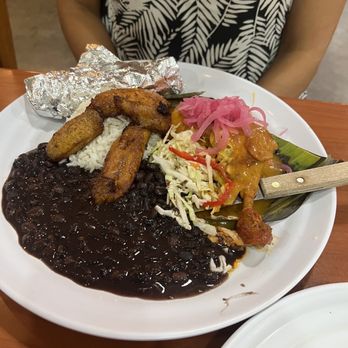 CHICHEN ITZA RESTAURANT - 2126 Photos & 1414 Reviews - 3655 S Grand Ave ...