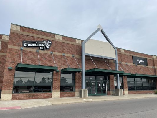 STUMBLEBUM BEER - Updated December 2025 - 47 Photos & 23 Reviews - 1965 ...