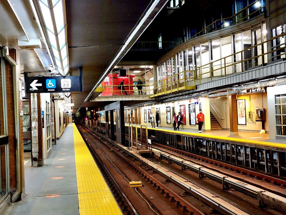 DAVISVILLE SUBWAY STATION - Updated November 2024 - 22 Photos - 1900 ...
