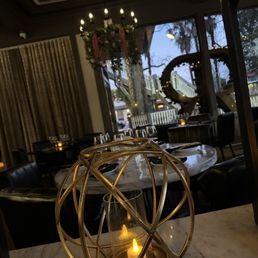 RUBYS & ROSES RESTAURANT - Updated December 2025 - 1553 Photos & 610 ...