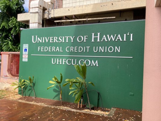 UNIVERSITY OF HAWAII FEDERAL CREDIT UNION - 51 Photos & 147 Reviews ...