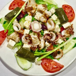 SWEET HOLLOW DINER - 115 Photos & 142 Reviews - 100 Broadhollow Rd ...