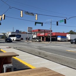 LR BURGER - Updated July 2025 - 60 Photos & 137 Reviews - 202 E Spring ...