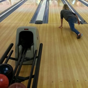 MID COUNTY LANES - Updated October 2025 - 25 Reviews & 44 Photos - 875 ...