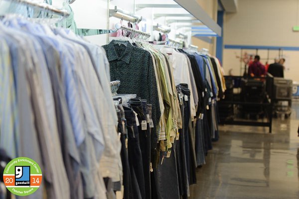 GOODWILL SOUTHERN CALIFORNIA ATWATER VILLAGE RETAIL STORE - Updated ...