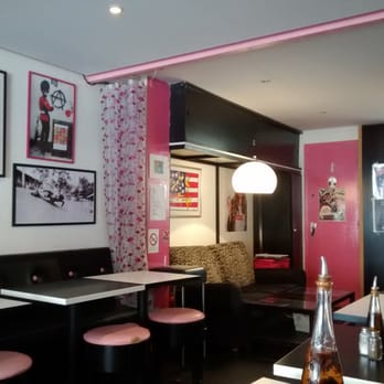 PINK FLAMINGO - Updated October 2025 - 28 Photos & 51 Reviews - 67 rue ...