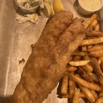 WHEELHOUSE CRAFT PUB AND KITCHEN - Updated February 2025 - 217 Photos ...