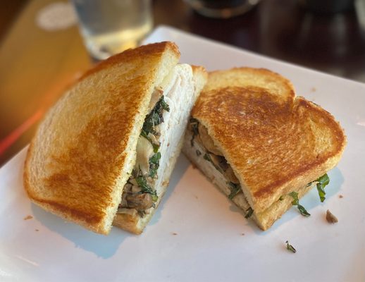 RIVERSIDE GRILL & BAR - Updated September 2025 - 651 Photos & 833 ...